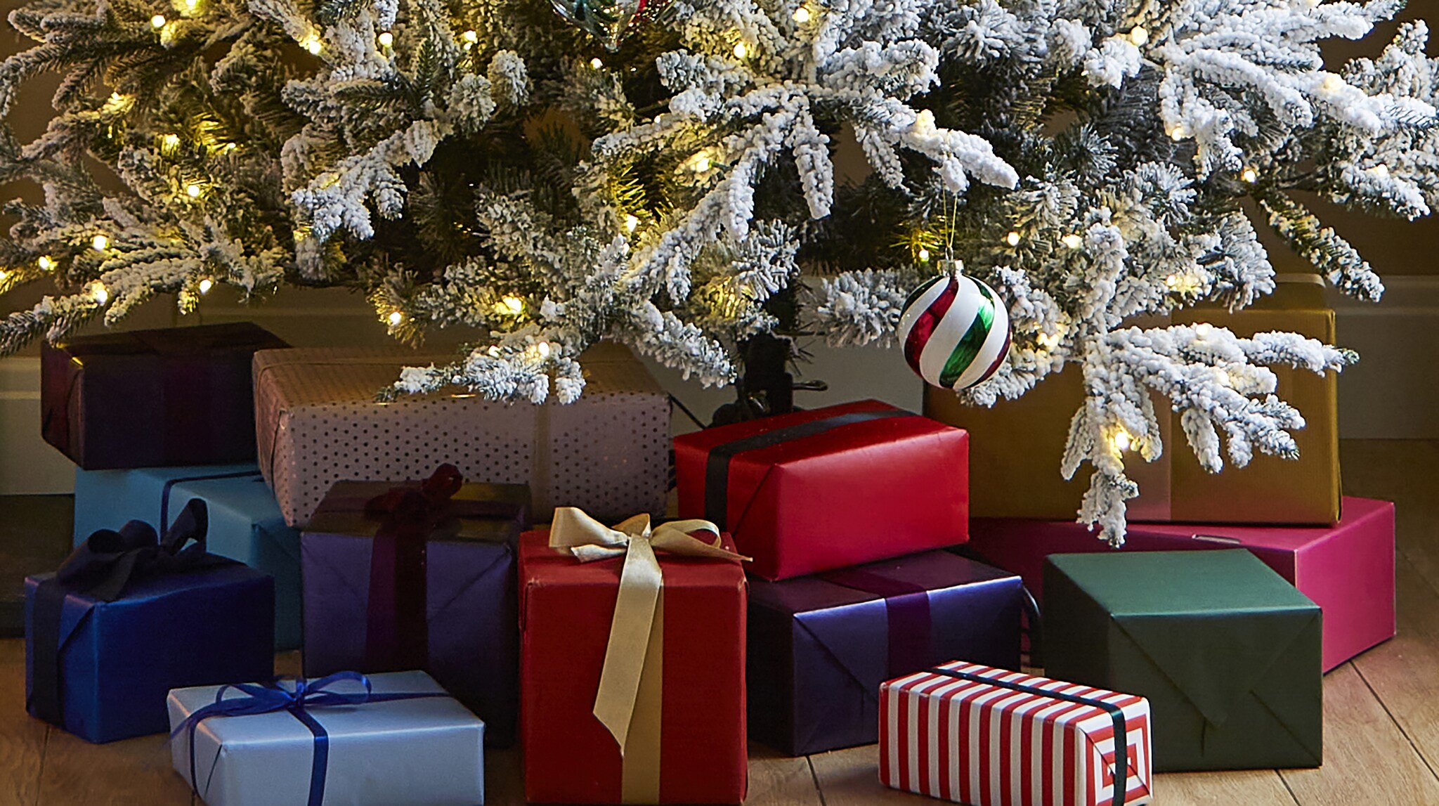 Christmas Gifts 2025 | Christmas Presents | JD Williams