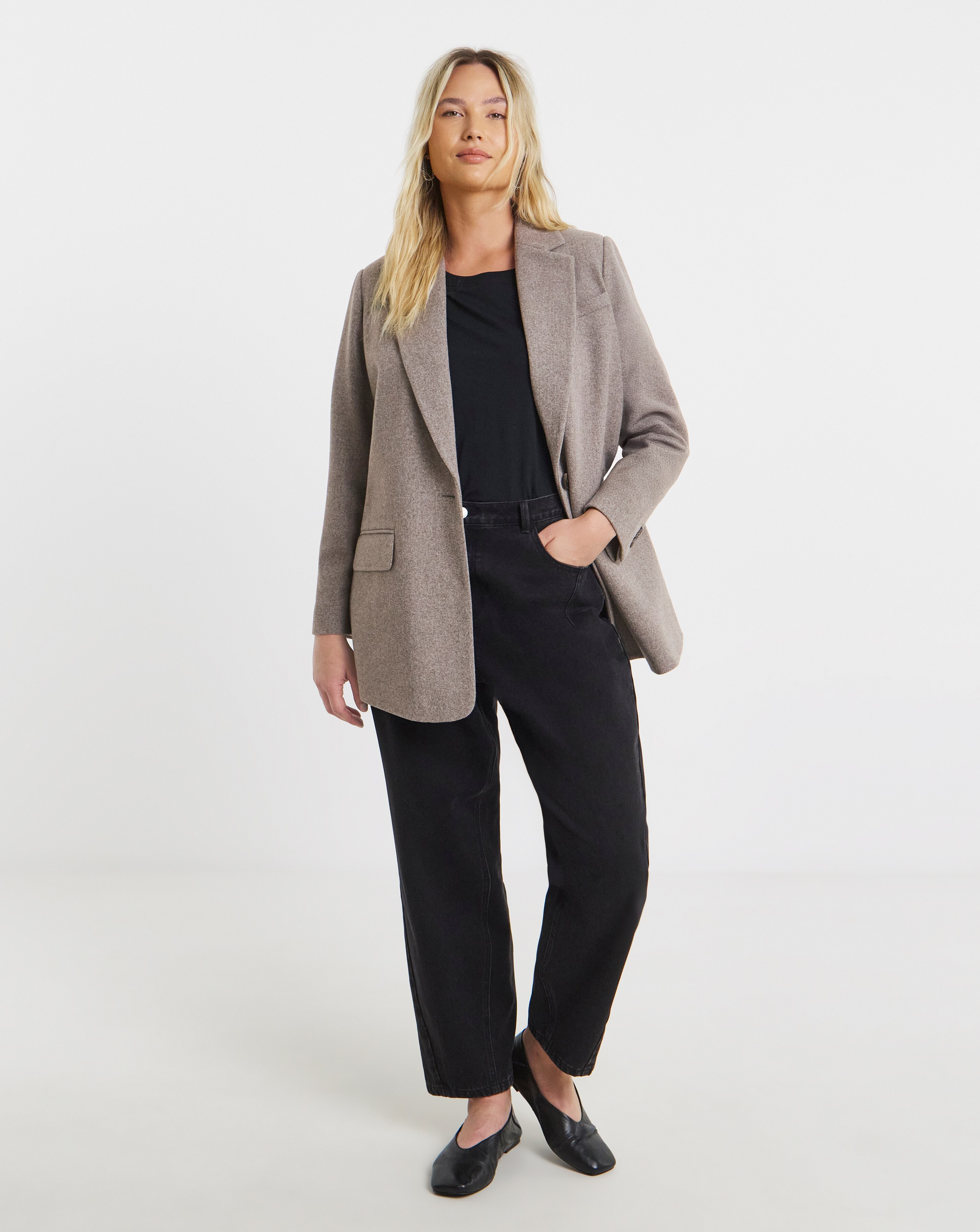 Simply Be White Oversized Single Breasted Blazer | JD Williams